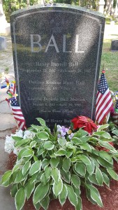 Lucille Ball’s Grave – THE OFFBEAT PATH