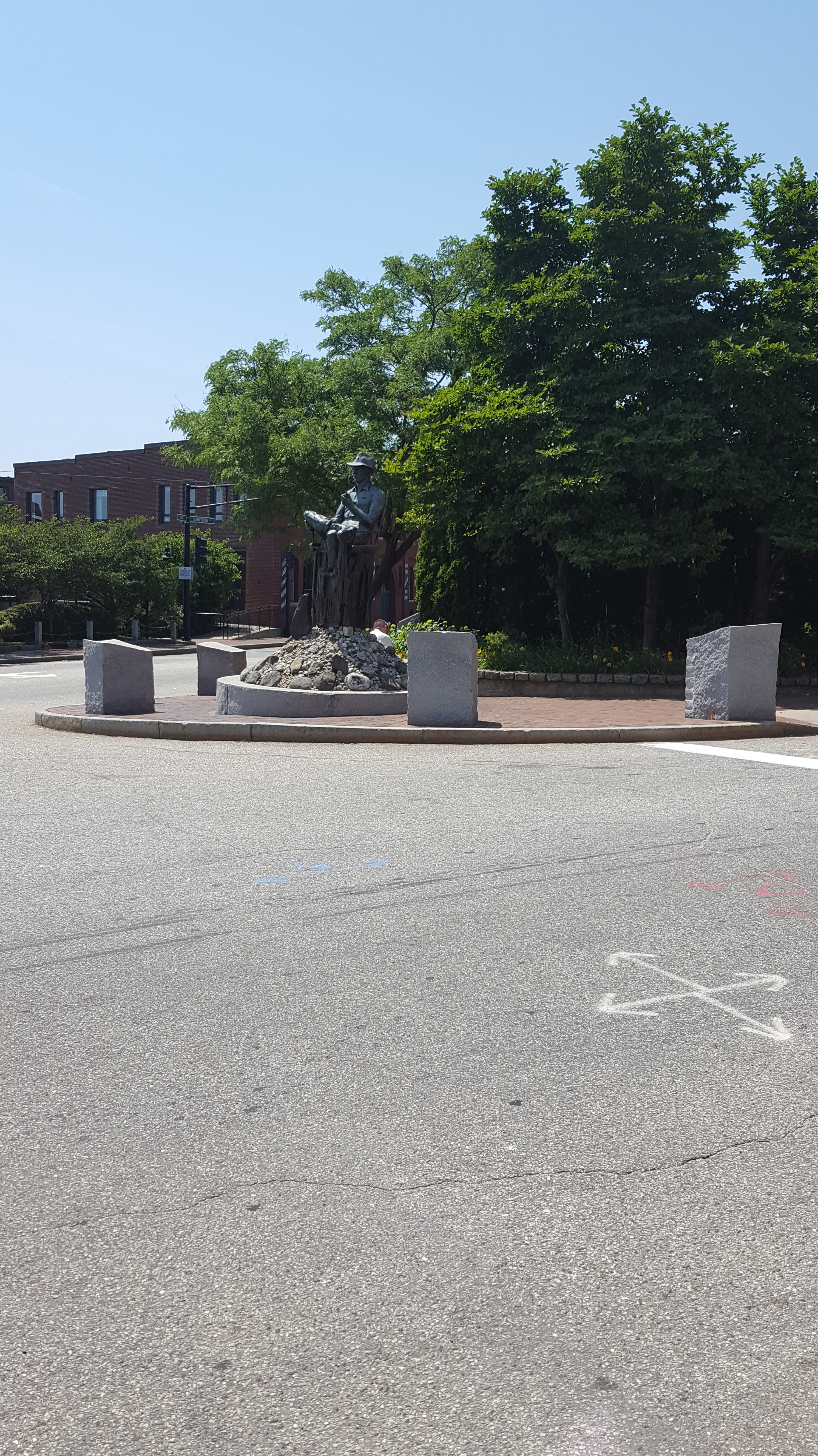 John Ford Statue – THE OFFBEAT PATH
