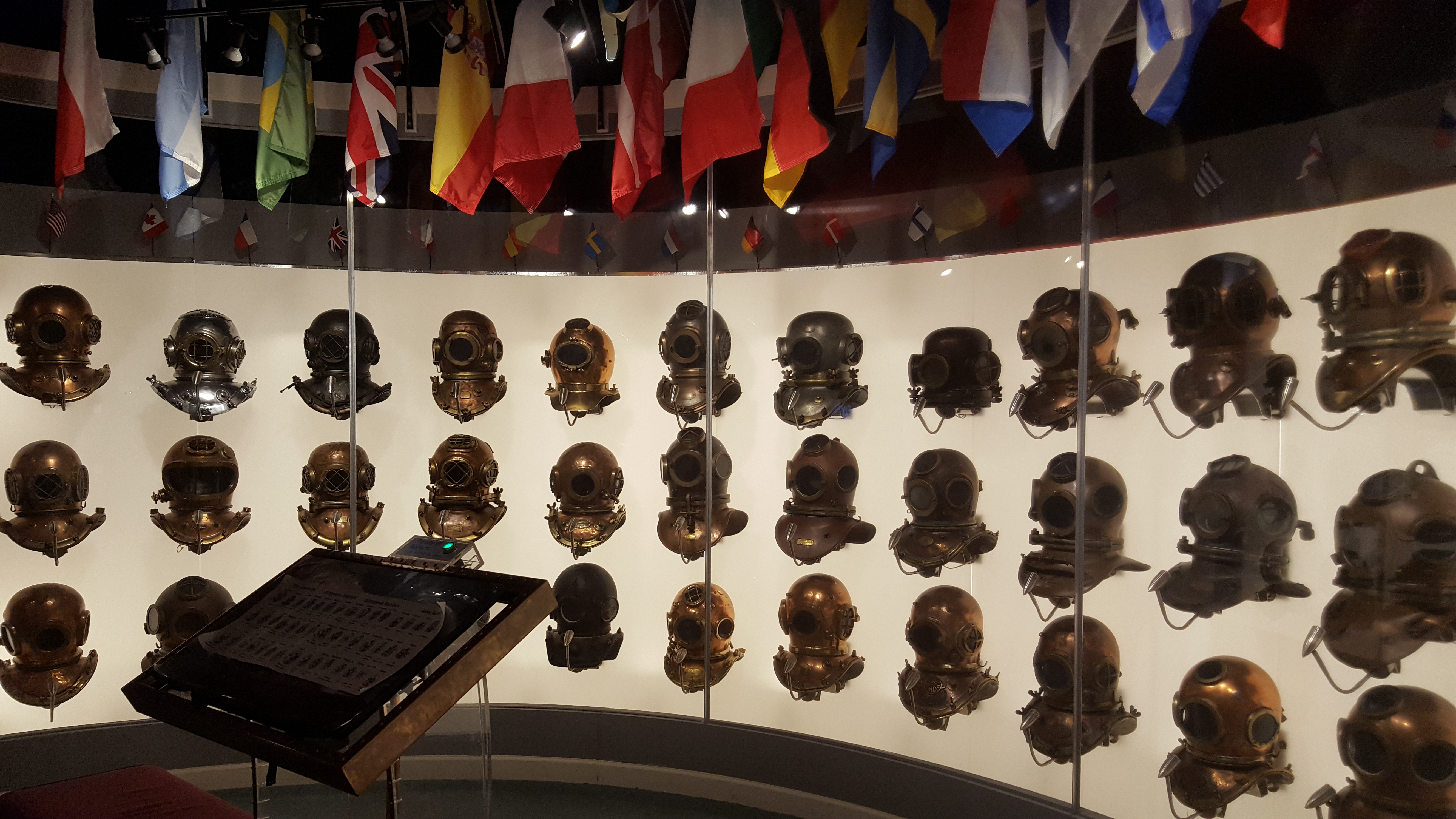 History of Diving Museum – THE OFFBEAT PATH